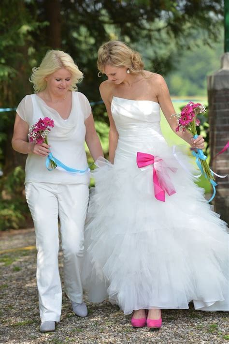 Pin Op Lesbisch Trouwen