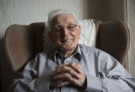 Grandad At Home Portrait Photography FIVELIGHTSDOWN