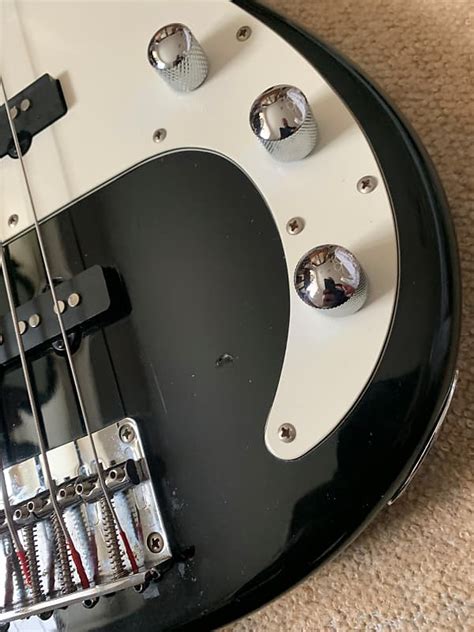 Peavey Milestone 4 String Electric Bass Black Rock Stock Stores
