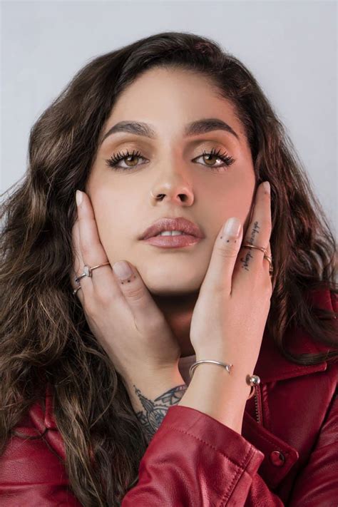 giulia di pierno in arte giulia esce fatta di te musica361 it