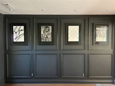 Picture Hanging Scott Frame And Art