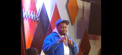 Michael Che Performs At Legendary Comedy Club For The Final Time