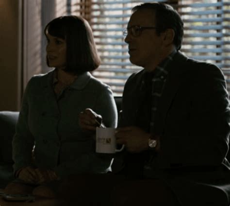 Anyone Else Feel Like Betsy Kettleman Wears The Pants In Their Marriage Rbettercallsaul