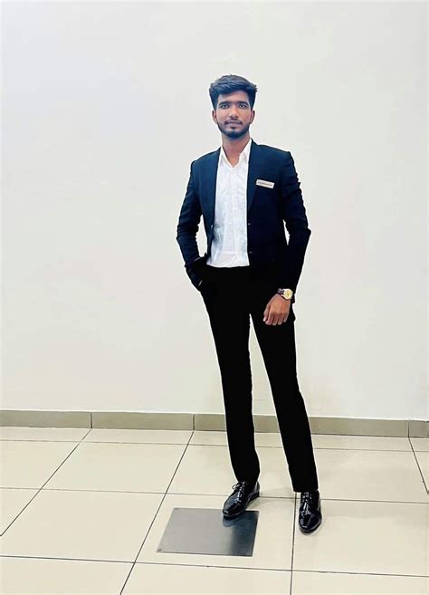 Tech Mavericks An Insightful Conversation With Purusharth Malik By Tycoon World Medium