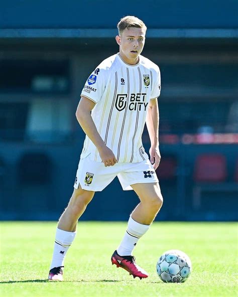 フィテッセさんのインスタグラム写真 フィテッセinstagram「vitesse Verliest Oefenduel Op