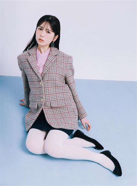 女優・浜辺美波が初表紙！ Bis冬号のラインナップをチェック Bis ビス