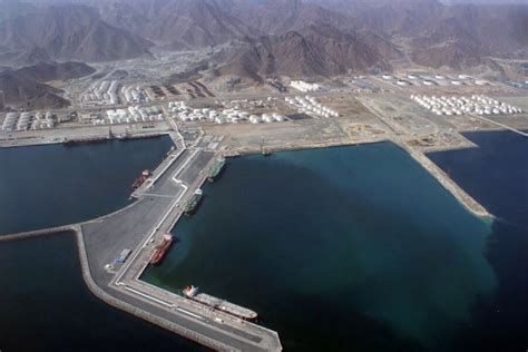 Explosions Shook Uae Port Of Fujairah After At Least 7 Oil Tankers