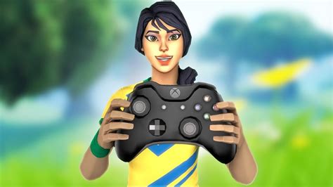 Fortnite Wallpaper Renegade Raider Holding Xbox Controller