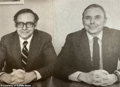 Charlie Munger Dies Aged 99 Warren Buffett Pays Tribute To Longtime