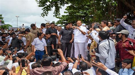 Sharad Pawars Show Of Strength In Karad Says Need To Fight Forces