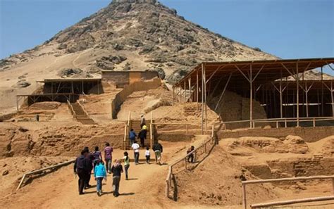 La Huaca del Sol y La Luna Así es Trujillo Peru Peru