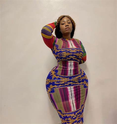 Pin On Curvy Women Outfits