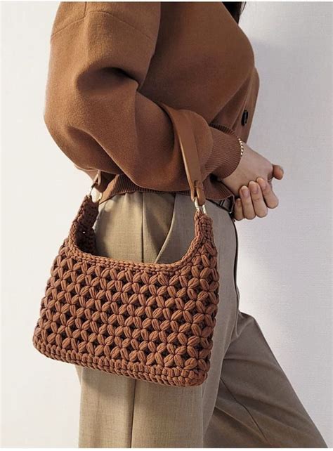 Very Stylish Chic New Crochet Beautiful Handbags Designs Collection