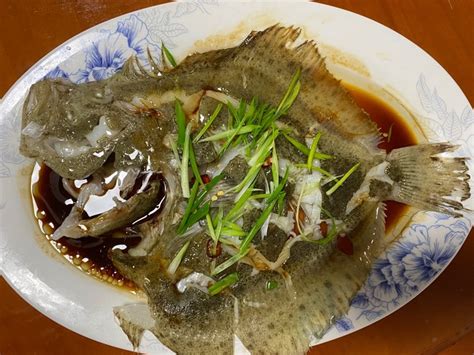 【清蒸多宝鱼的做法步骤图，清蒸多宝鱼怎么做好吃】古平下厨房