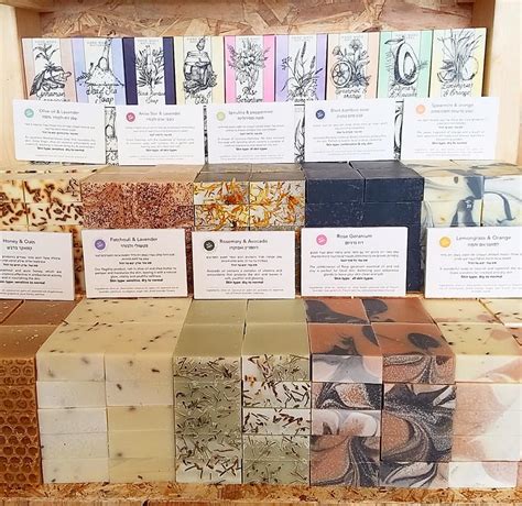 מה הבאתם גבינות לילי פילי בחוף הכרמל מזווה וקפה