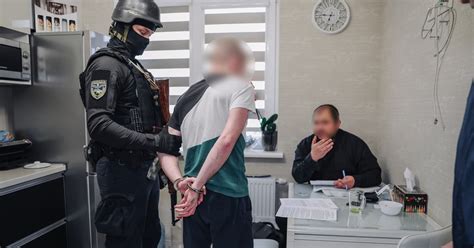 В Україні можна було купити «посвідку на проживання в ЄС виявили