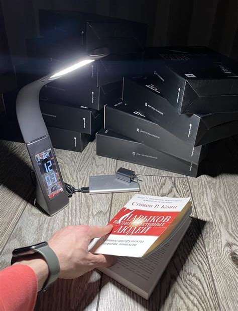 Настільна лампа офісна лампа ліхтар від Power Bank та 220v Mt 858