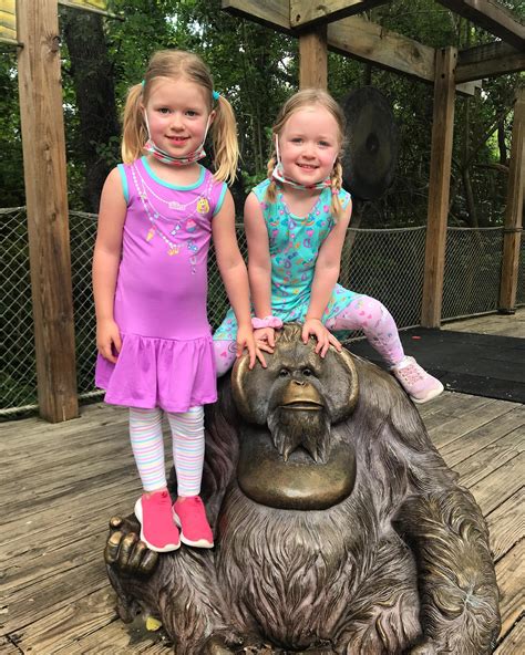 Emma And Ella Emmaellashow • Instagram Photos And Videos