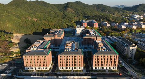 浙江新农科教育教学中心喜迎各学院搬迁入驻 浙江农林大学