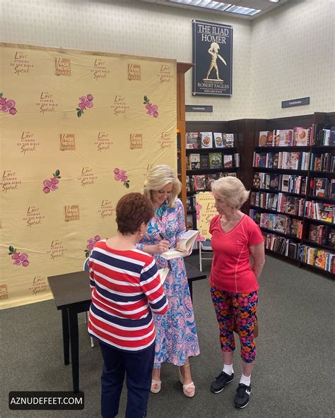 Shannon Bream Feet Aznudefeet