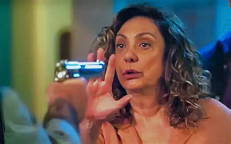 Deslize faz Petra virar suspeita de matar Agatha em Terra e Paixão