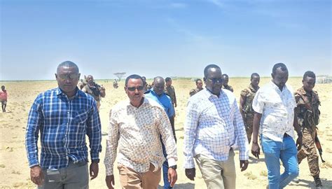 በደቡብ ኢትዮጵያ ክልል መንግሥት ሠላምና ፀጥታ ቢሮ ኃላፊ በአቶ ወገኔ ብዙነህ የተመራ የክልሉ ከፍተኛ የሥራ ኃላፊዎች ኢትዮጵያ እና ኬንያ በሚዋሰኑበት