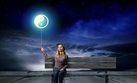 Inelul De Foc Trece Efectele Rămân Aceste Două Zodii încep O Iubire KarmicĂ După Eclipsa De Soare