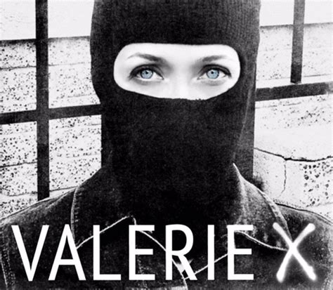 Valerie X Película
