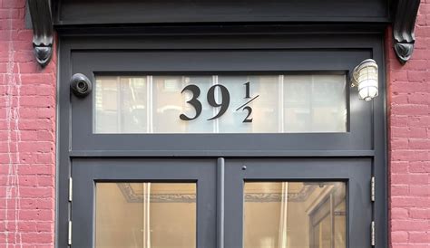 Some Considerations For Reporting Fraud Risk Situations