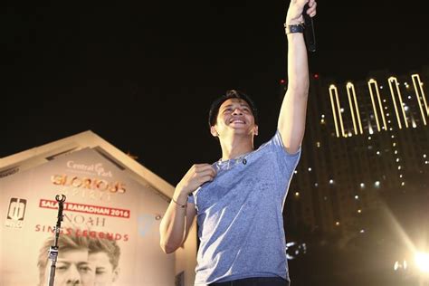 Berita Vokalis Ini Ngaku Lebih Ganteng Dari Ariel Terbaru Hari Ini