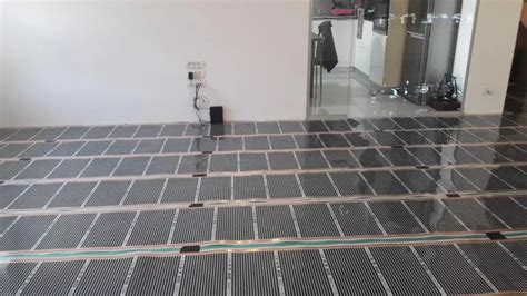 Kit Incalzire In Pardoseala Pentru 25 Mp Parchet Cu Folie Carbonica