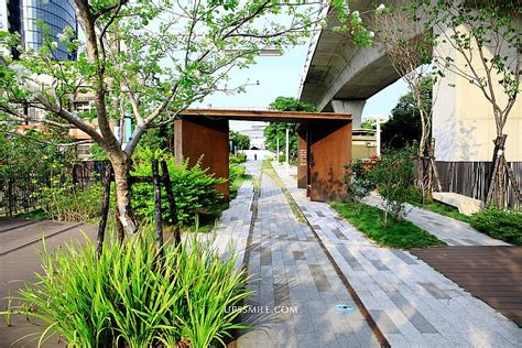 疫情過後再出發台中綠空鐵道1908全台唯一空中綠廊台中舊鐵道變身空中花園 輕旅行
