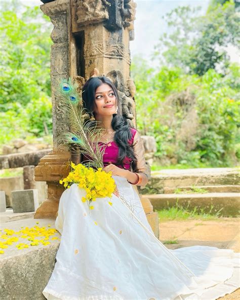 Abhirami Rajesh🌷 Abhii Xz • Instagram Photos And Videos