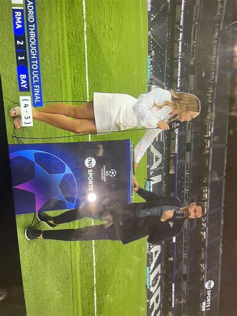 Laura Woods Really Wanna Pull My Pants Down And Fuck Ur Sexy Hot Legs