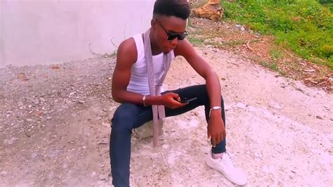 Gad sak rive yon nèg nan mande pou LP YouTube