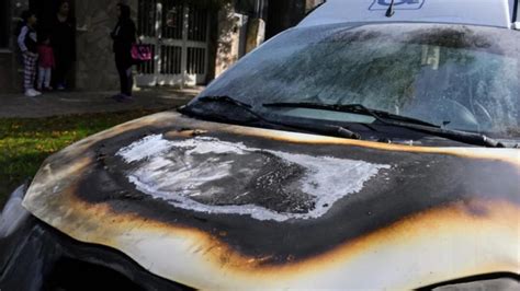 Incendios De Autos Y Nuevas Amenazas Contra Bullrich Y Pullaro En