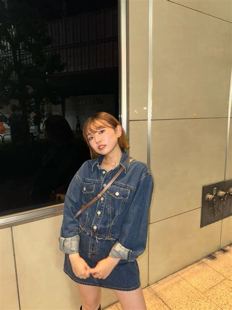 데님의 옷들이 이뻐서 제 옷장 데님 아이템 늘어가는데요 🙃🙃💙💙