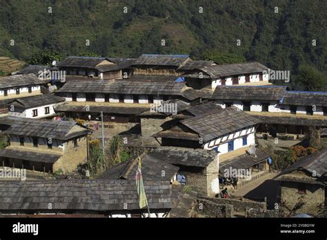 Beautiful Gurung Village Ghandruk Annapurna Conservation Area Nepal Asia Stock Photo Alamy