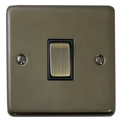 Gh Contour Medium Bronze Light Switch 1 Gangblack Insertantique