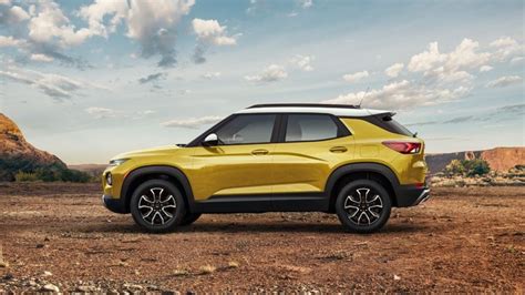 Suvs With A Panoramic Sunroof Kelley Blue Book