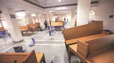 To Help Future Probes Jamia To Prepare Report On Police Action Delhi