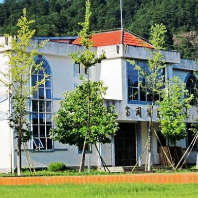 角美中学简介 角美中学排名 专业数量 创办时间 排行榜123网