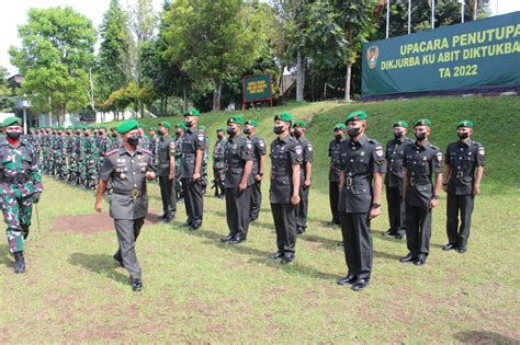 Upacara Penutupan Dikjurba Ku Abit Diktukba Tni Ad Ta 2022
