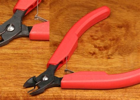 Super Flush Cutter Pliers With Wire Catcher