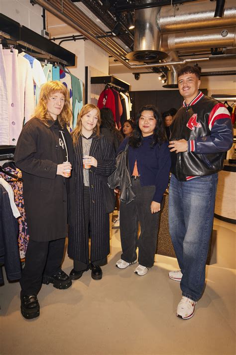 Bridge Models On Linkedin Londonfashionweek