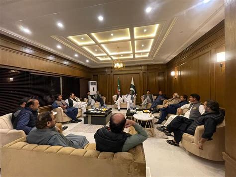 Pti South Punjab On Twitter صدر تحریک انصاف جنوبی پنجاب سینیٹر عون