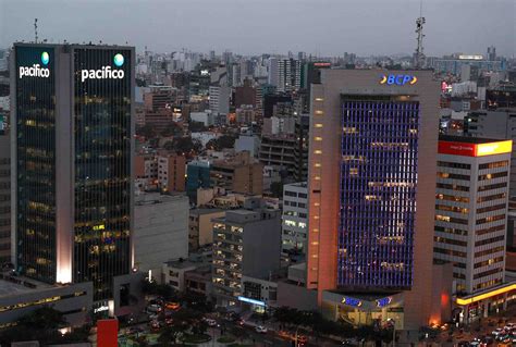 ¿cómo Está Afectando La Rebaja De Calificación En El Perú La Razón