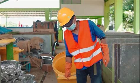 Endy Yulianto Dosen Vokasi UNDIP Pemilik 22 Paten Kembangkan Jahe