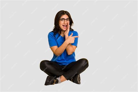 Premium Photo Saying A Gossip Pointing To Side Reporting Something