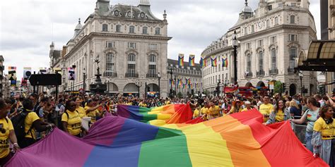 Social Worker Told To Promote Homosexuality For Job Says Christians